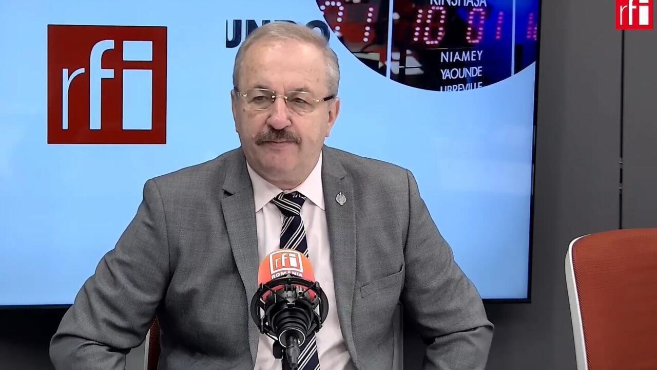 Dîncu la RFI, despre demisia lui Klaus Iohannis: Coaliția scapă de un pietroi din bagaj